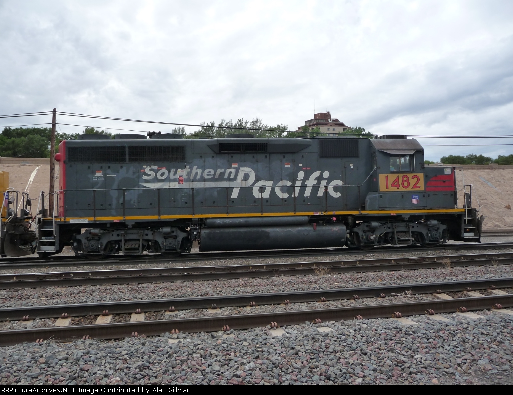 UP 1482 West, Side Shot